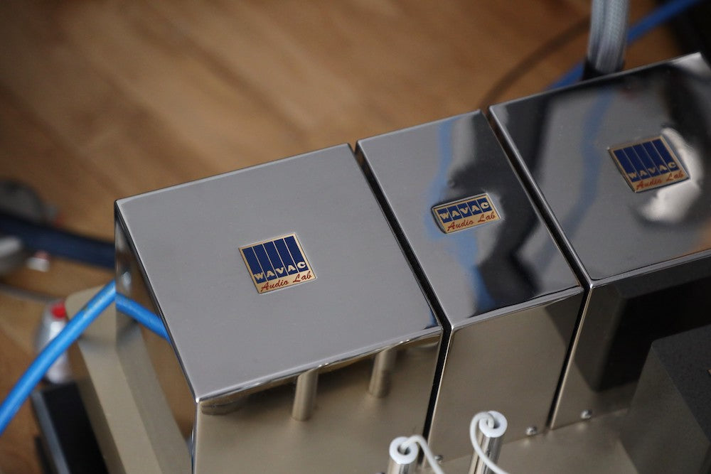 A Magnificent WAVAC Audio Lab Amplifier, and Vibration Control from Sy ...