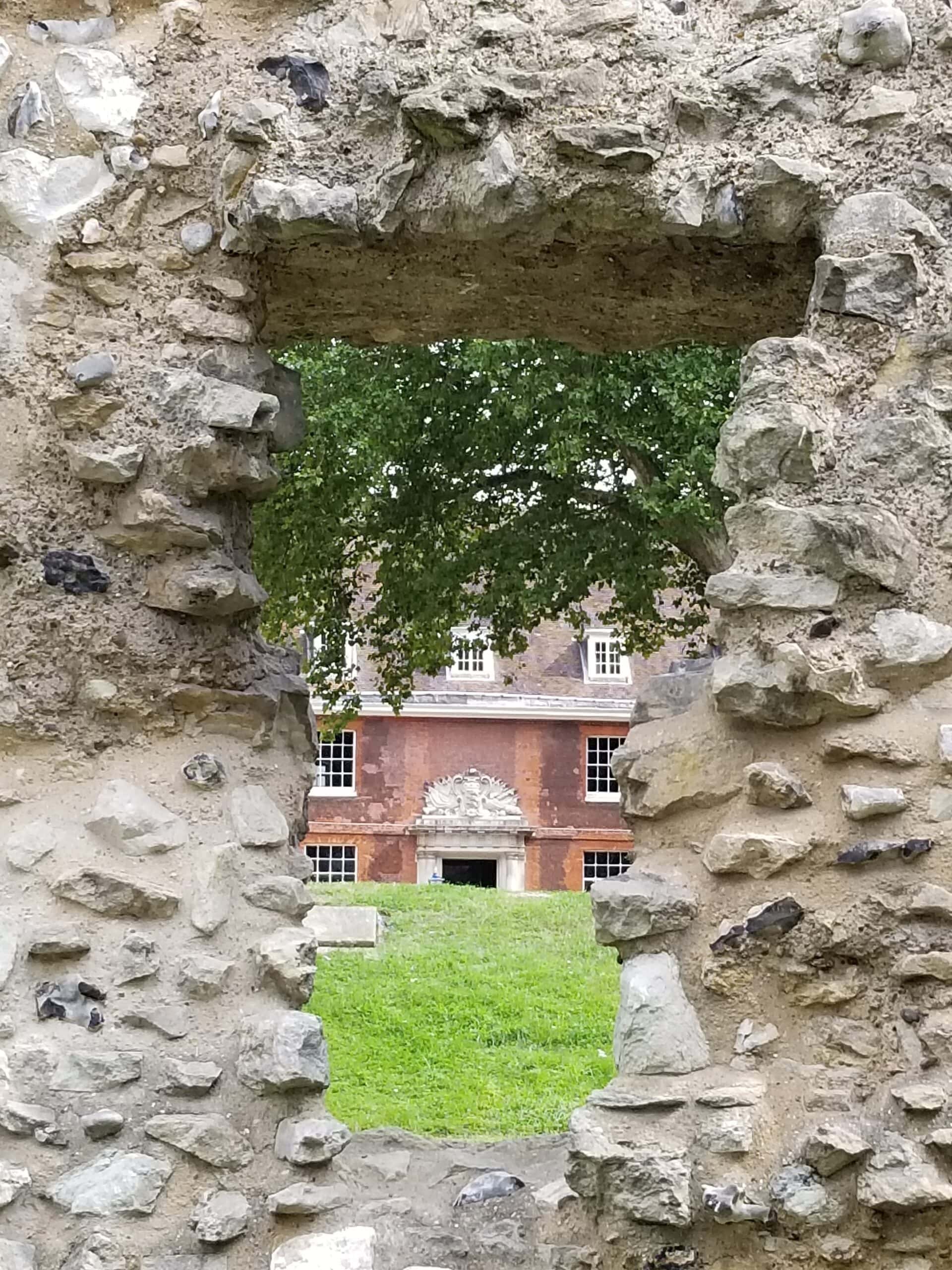 Hole in the Wall – PS Audio